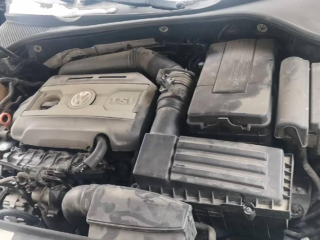 蒙JEJ021大众汽车牌SVW71810DJ小型轿车1.798L中国工商银行股份有限公司乌兰察布分行-e交易