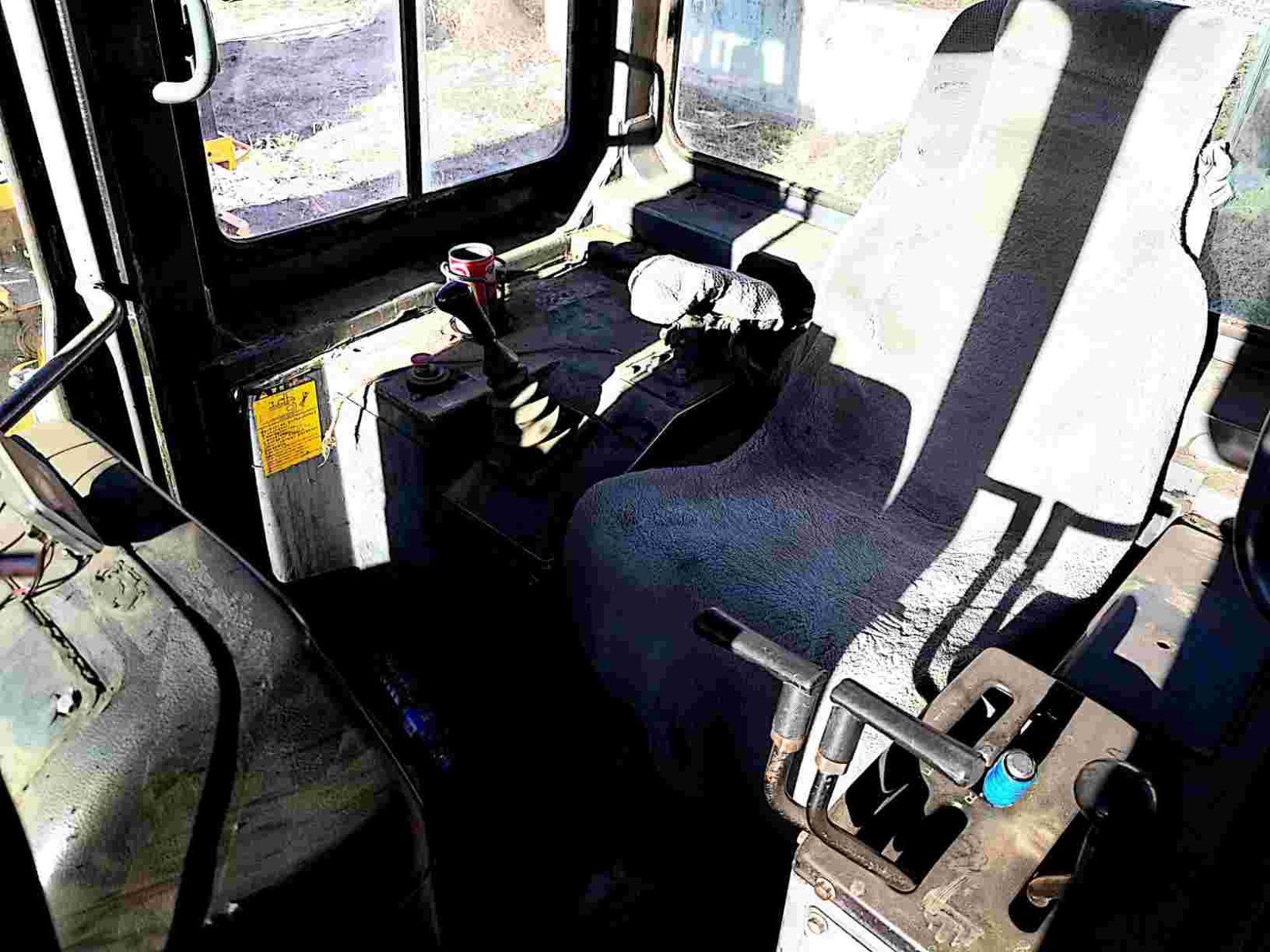 一台山推牌SD22推土机（赤峰富龙热力有限责任公司热电分公司）转让交易公告-e交易官网